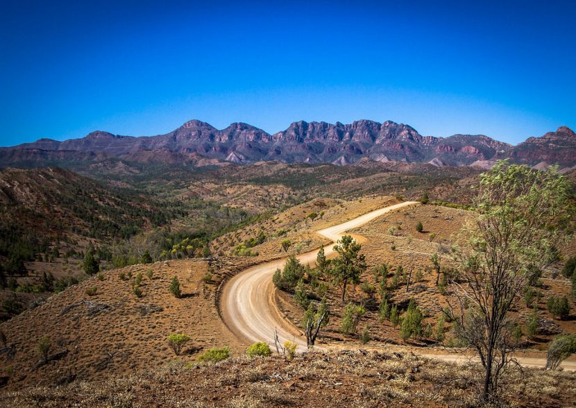 1280px-Razorback_Lookout,_Flinders_Ranges_-_South_Australia | Genesis ...